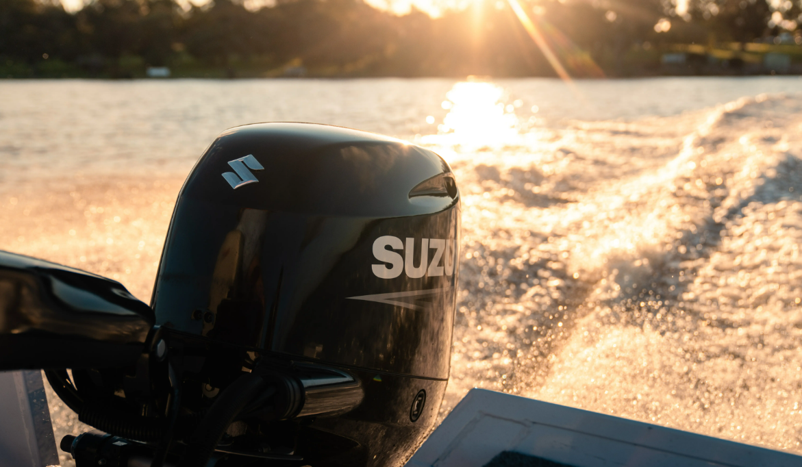 Suzuki DF 40 hk 4-takt - West System